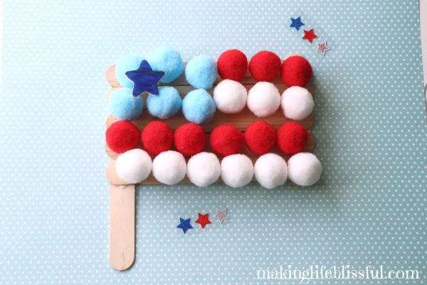 Easy Flag Kids Craft | Making Life Blissful