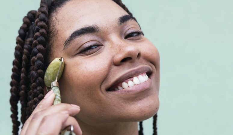 3 Best Face Rollers for Your Beauty Routine | Making Life Blissful